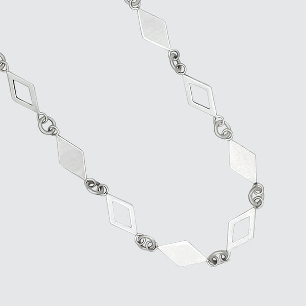 Diamond Shape Cut Out Chain Necklace – Jane Diaz NY